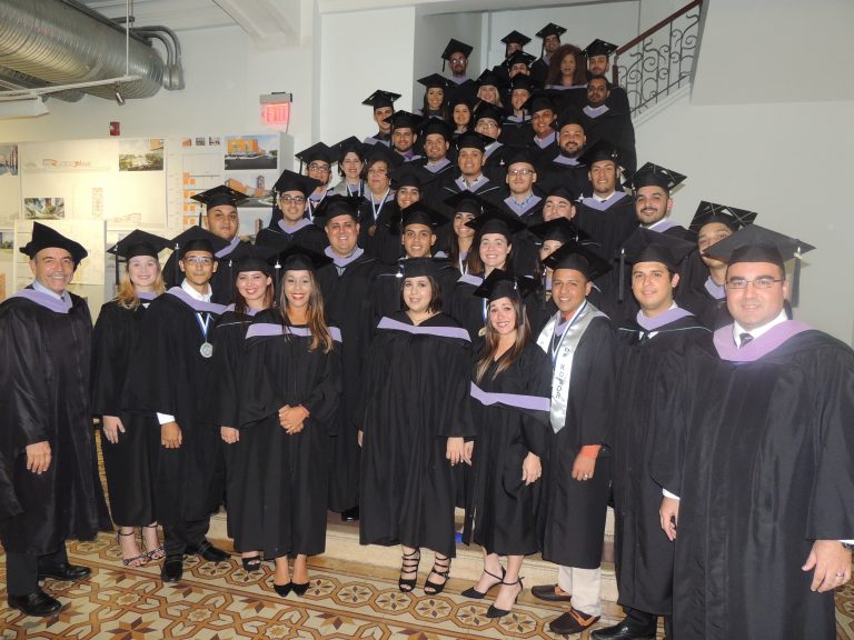 Felicidades Clase Graduanda 2016 – Escuela de Arquitectura y Diseño RHC